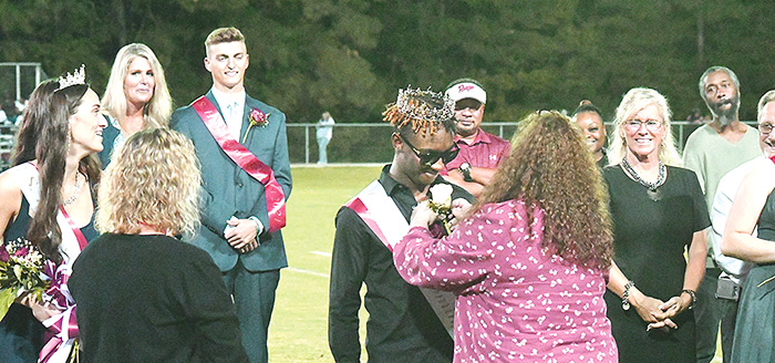 Woolard and Henderson crowned LHS homecoming queen and king ...